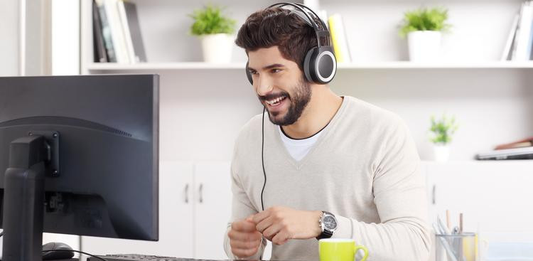 How to Make Group Chat Work for You -The Muse