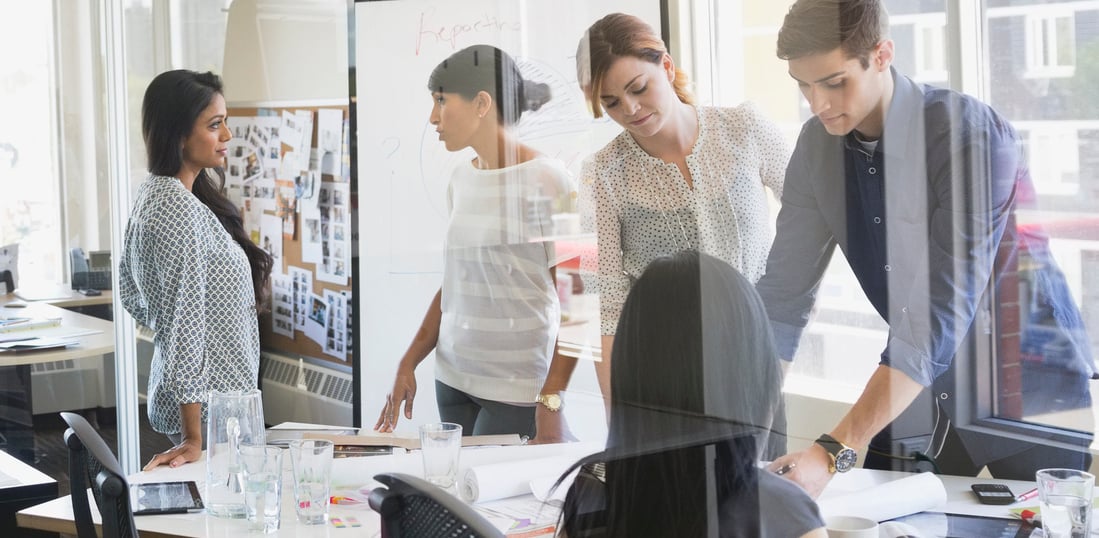 5 Times You Should Keep Quiet at Work - The Muse